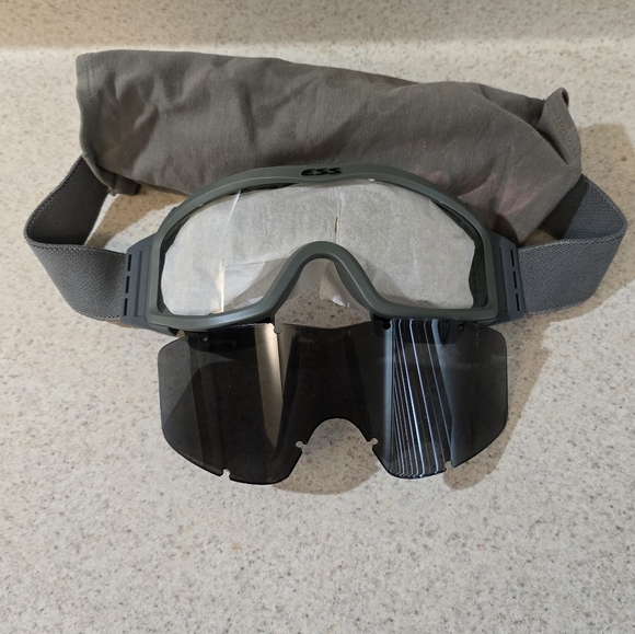 ESS | Accessories | Ess Army Issue Goggles Acu Military Surplus | Poshmark